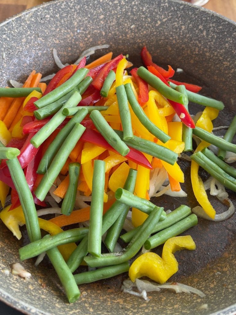 Chicken Stir-Fried Vermicelli Noodle Recipe