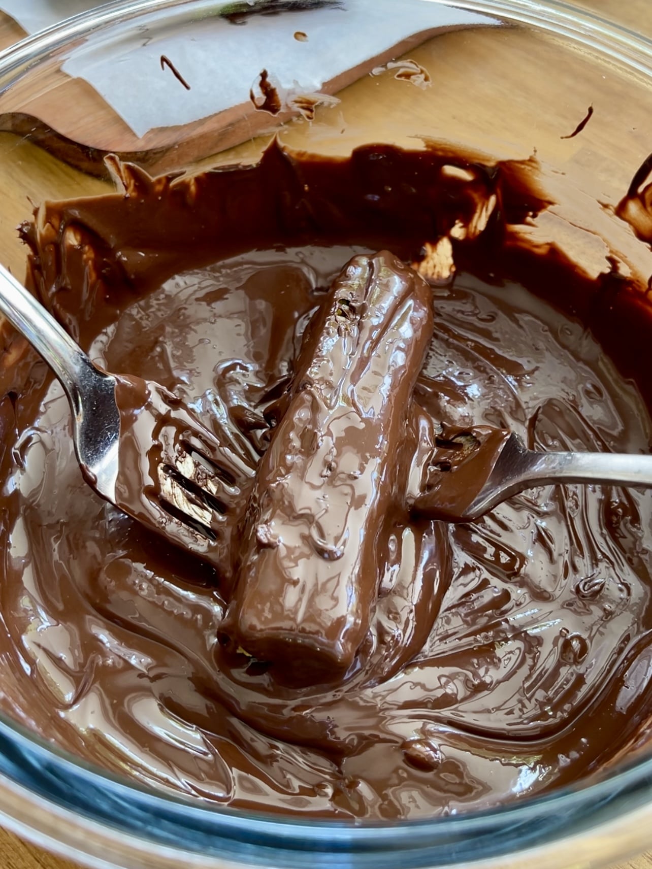 Choc-Dipped Apricot Ripe Bars Recipe